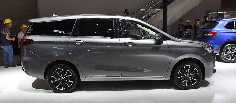 Минивэн Hanteng V7 вывел марку в новый сегмент — DRIVE2