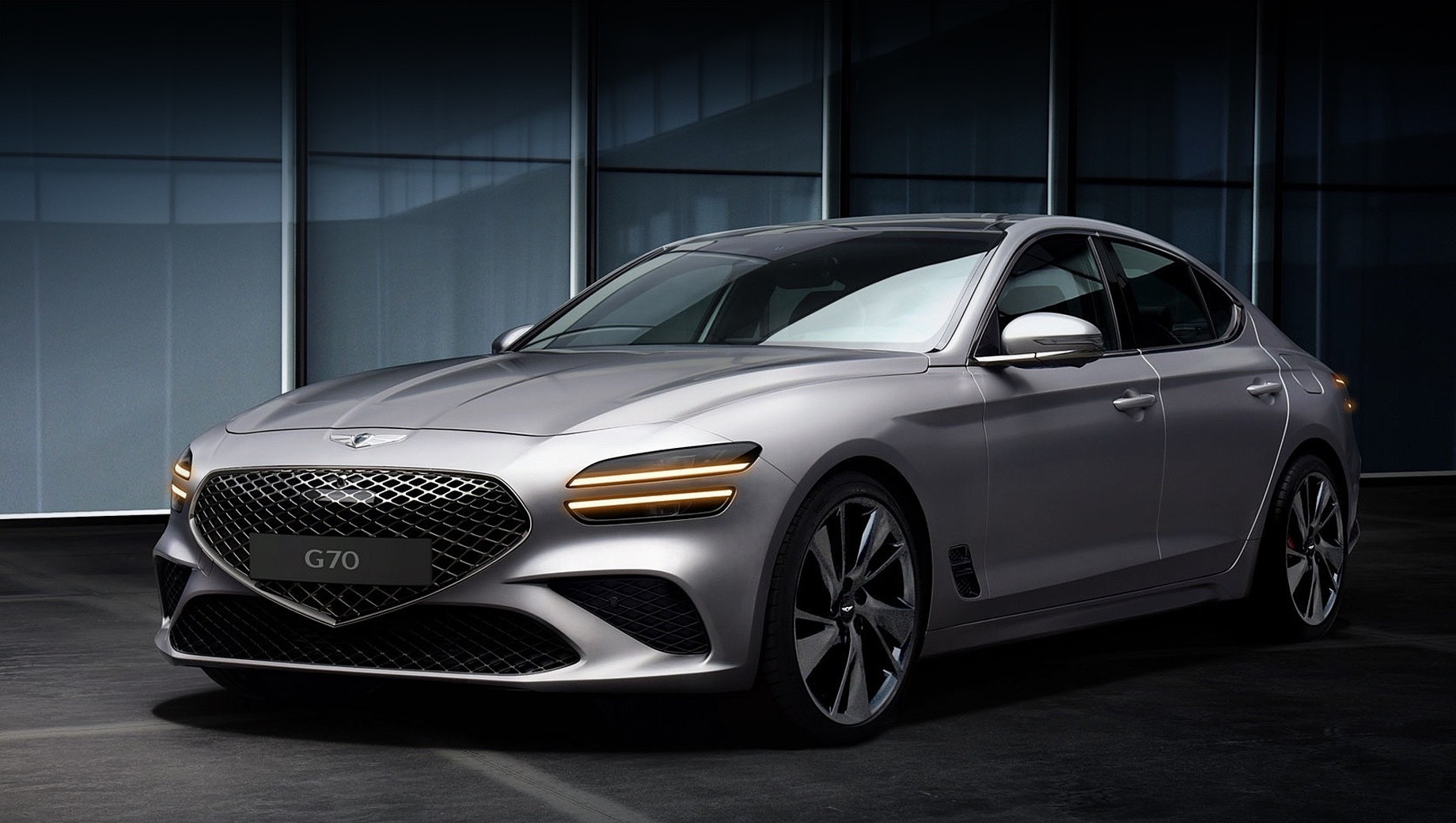 Genesis G70 преобразился и сохранил прежние моторы — DRIVE2